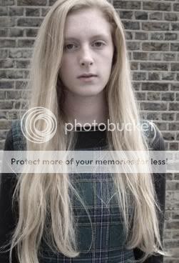 Anna Heaton | the Fashion Spot