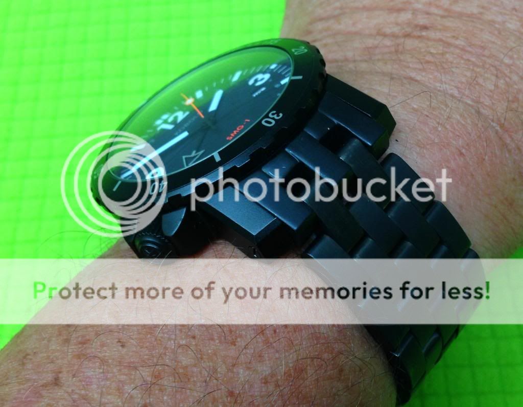 FS ::: KOBOLD SMG-1 TACTICAL WITH BRACELET PVD AEROSPACE TITANIUM ...