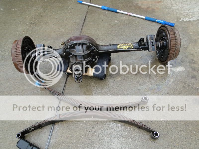 FJ40 Stuff- Off set Rear 9", fender flares, Springs | Pirate 4x4