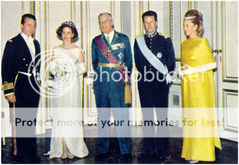 Royal Jewels of the World Message Board: Splendid jewels of HM Queen ...